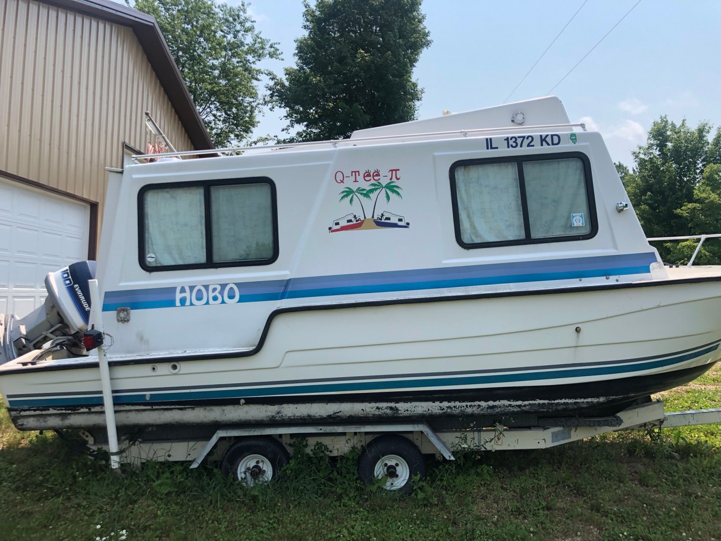 1979 Hobo Houseboat – The Pink Flamingo in