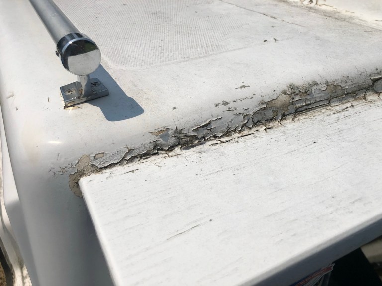 1979 Hobo Houseboat | The Pink Flamingo in Arizona